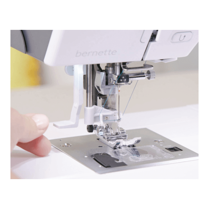Bernette B70 DECO Embroidery Machine