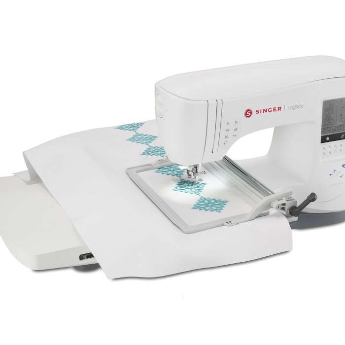 Singer 250031796 Infinite hoop for embroidery